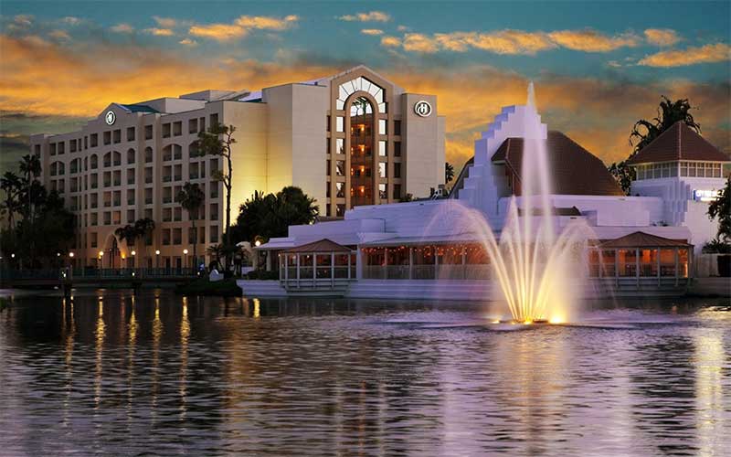 Hilton Boca Raton Suites | 4-Star Accommodation near the Beach