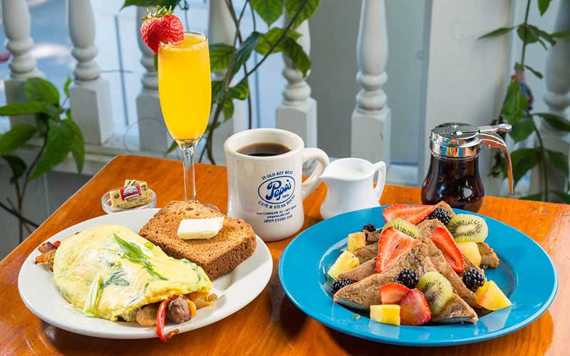 Pepe's Cafe | Steak & Seafood Restaurant in Old Town, Key West