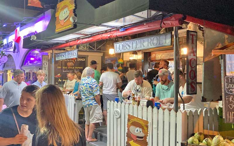 DJ's Clam Shack Key West | Seafood Casual Cafe on Duval Street