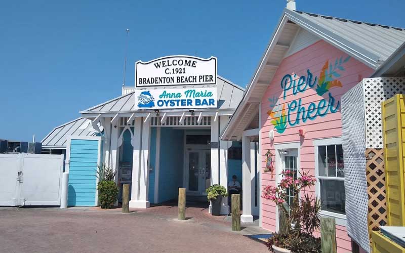 Beach House Waterfront Restaurant | Bradenton / Cortez Dining