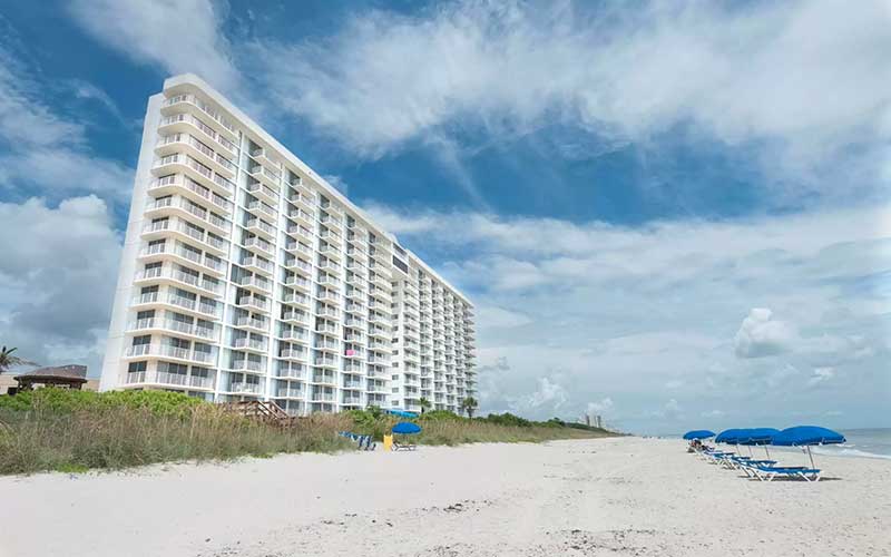 Radisson Suite Hotel Oceanfront | 3-Star Stay on Melbourne Beach