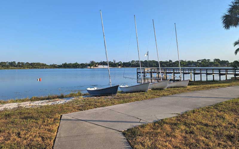 Sugden Regional Park | Recreation Area on Lake Avalon in Naples