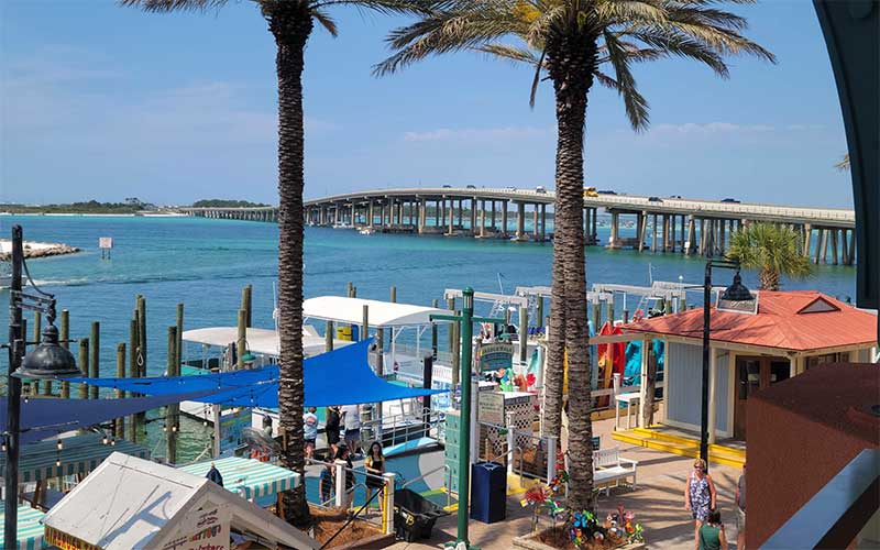 Destin Harbor Boardwalk | Bayside Boating & Watersports Charters